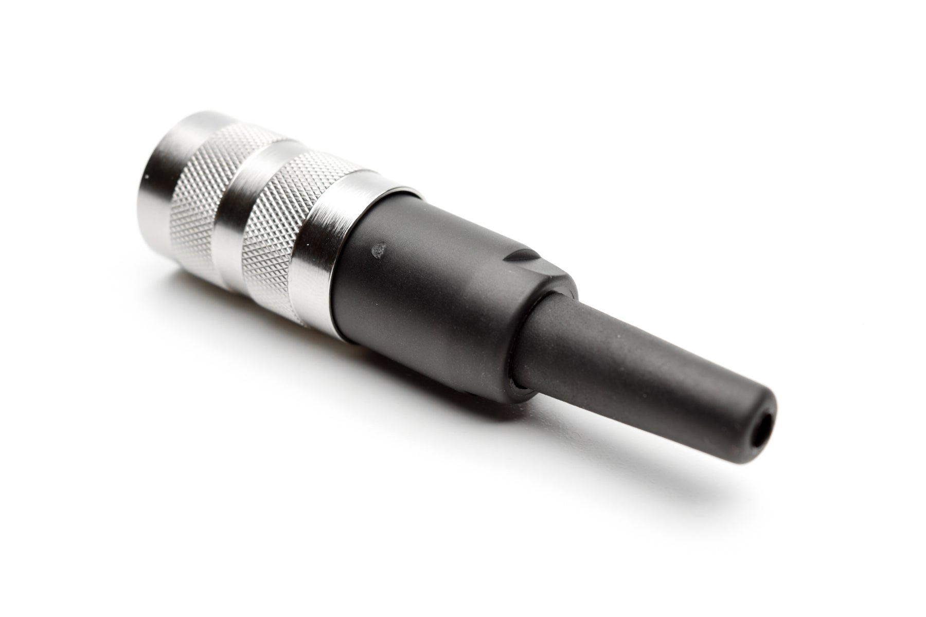 T 3361 001 Female Connectors with internal strain relief and metal loc ...